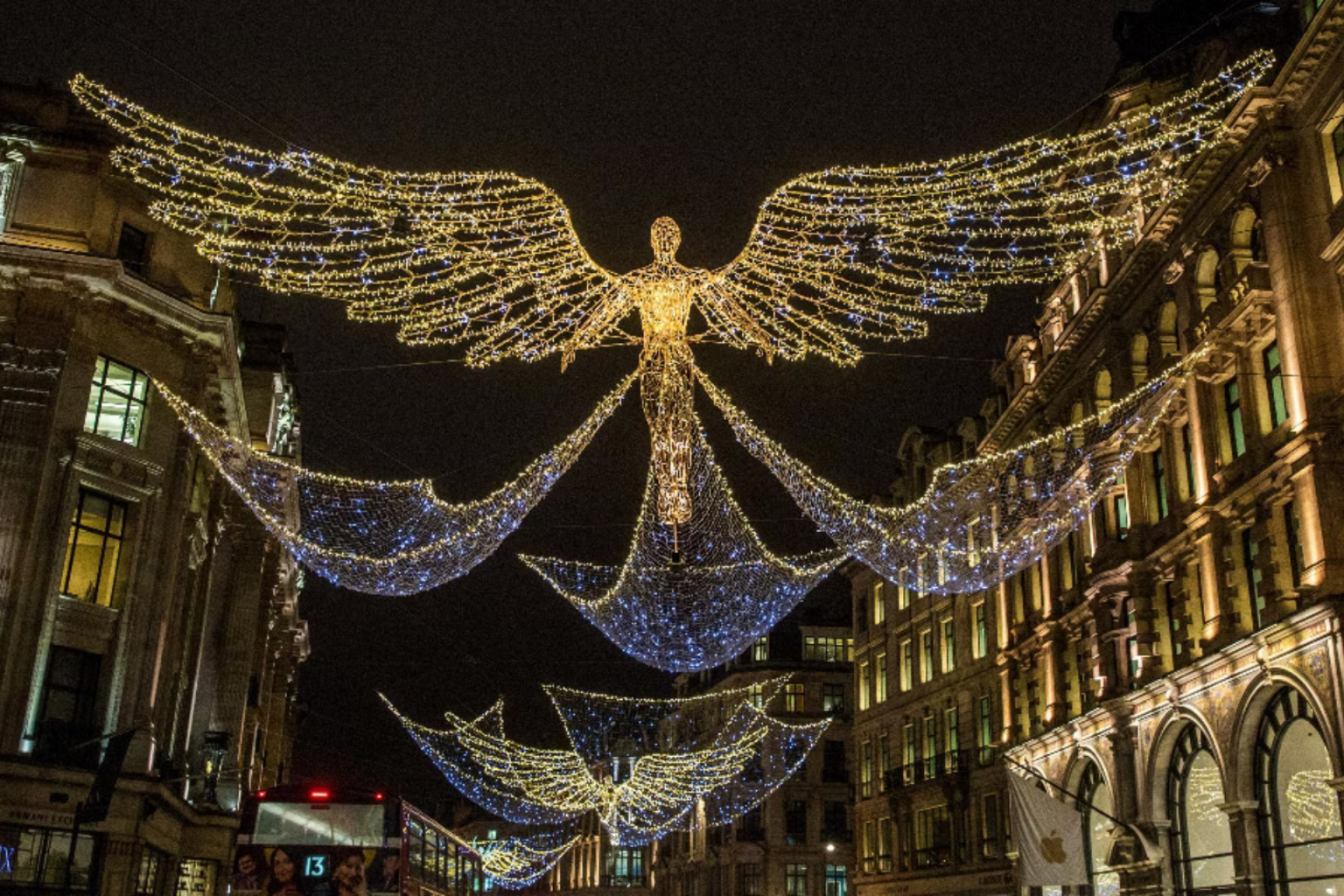 Family Christmas Lights Walking Tour – London 2025 – LittleBird Blog
